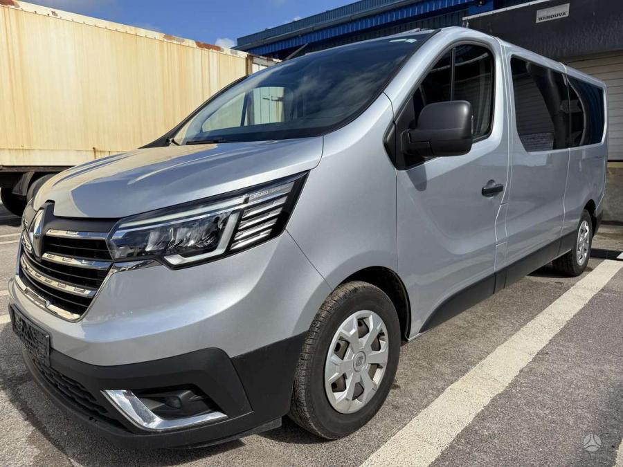 Pelēks Renault Trafic 2021 Klaipėda, ar dzinēja tilpumu 2.00 L un nobraukumu 186 tūkst. km par 20900 €, foto 1 vietnē AUTOMOTO.COM.LV