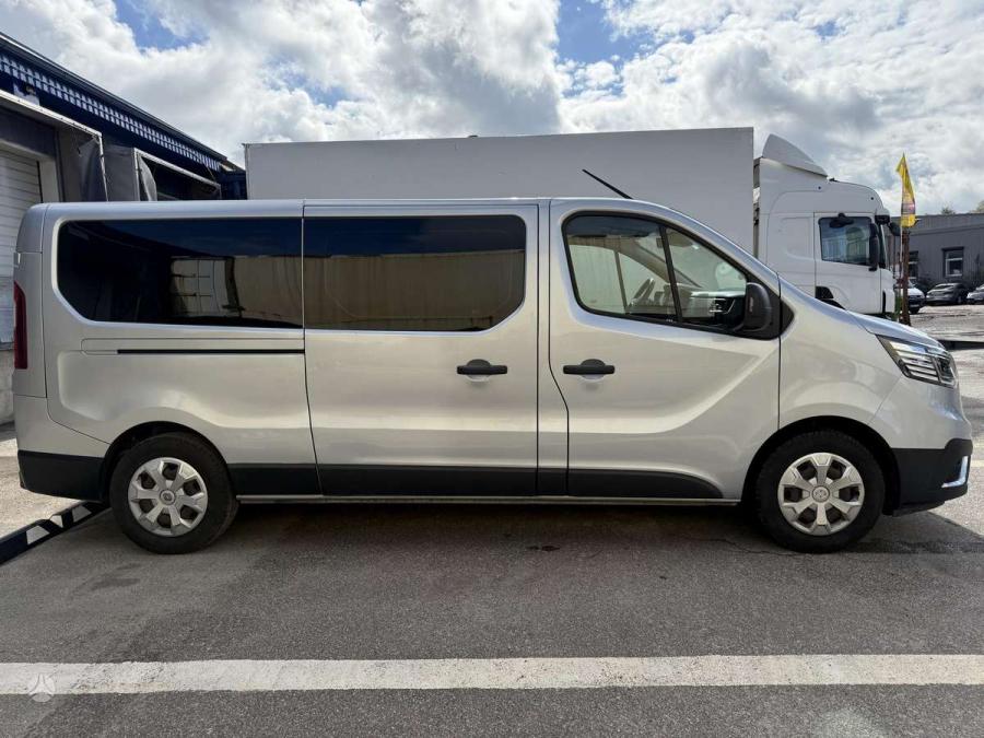 Pelēks Renault Trafic 2021 Klaipėda, ar dzinēja tilpumu 2.00 L un nobraukumu 186 tūkst. km par 20900 €, foto 5 vietnē AUTOMOTO.COM.LV
