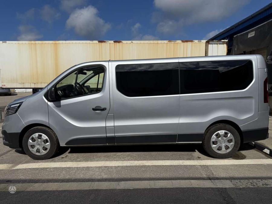 Pelēks Renault Trafic 2021 Klaipėda, ar dzinēja tilpumu 2.00 L un nobraukumu 186 tūkst. km par 20900 €, foto 6 vietnē AUTOMOTO.COM.LV