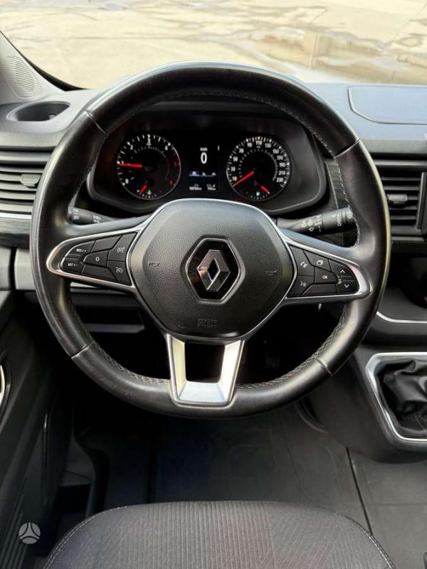 Grey Renault Trafic 2021 in Klaipeda, with an engine capacity of 2.00 L and mileage of 186 thousand km for 20900 €, photo 11 on AUTOMOTO.COM.LV