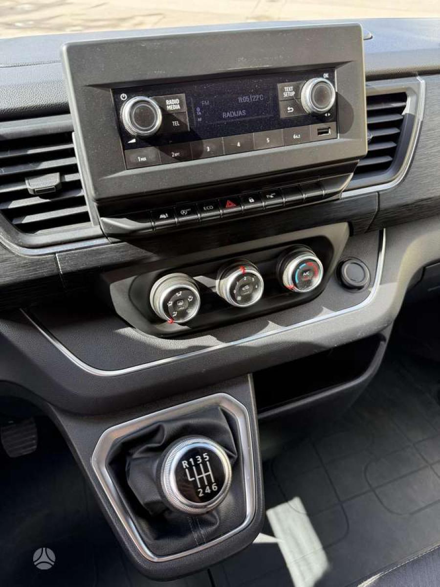Pelēks Renault Trafic 2021 Klaipėda, ar dzinēja tilpumu 2.00 L un nobraukumu 186 tūkst. km par 20900 €, foto 13 vietnē AUTOMOTO.COM.LV