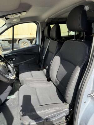 Pelēks Renault Trafic 2021 Klaipėda, ar dzinēja tilpumu 2.00 L un nobraukumu 186 tūkst. km par 20900 €, foto 16 vietnē AUTOMOTO.COM.LV