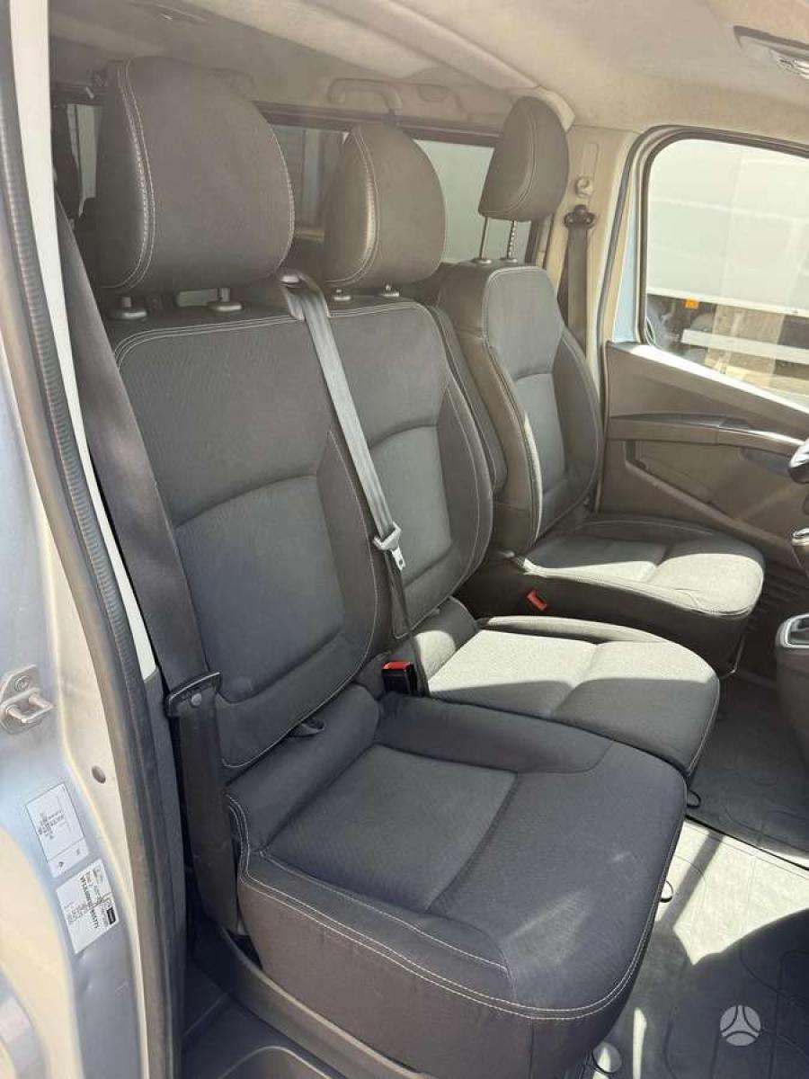 Pelēks Renault Trafic 2021 Klaipėda, ar dzinēja tilpumu 2.00 L un nobraukumu 186 tūkst. km par 20900 €, foto 17 vietnē AUTOMOTO.COM.LV