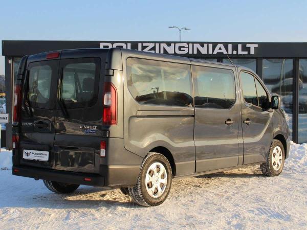 Grey Renault Trafic 2022 in Vilnius, with an engine capacity of 2.00 L and mileage of 155 thousand km for 22500 €, photo 4 on AUTOMOTO.COM.LV