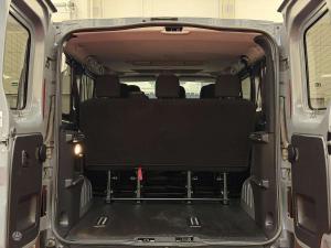 Pelēks Renault Trafic 2022 Viļņa, ar dzinēja tilpumu 2.00 L un nobraukumu 108 tūkst. km par 26490 €, foto 26 vietnē AUTOMOTO.COM.LV