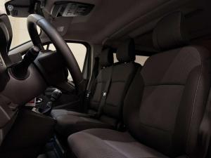 Grey Renault Trafic 2022 in Vilnius, with an engine capacity of 2.00 L and mileage of 108 thousand km for 25290 €, photo 14 on AUTOMOTO.COM.LV