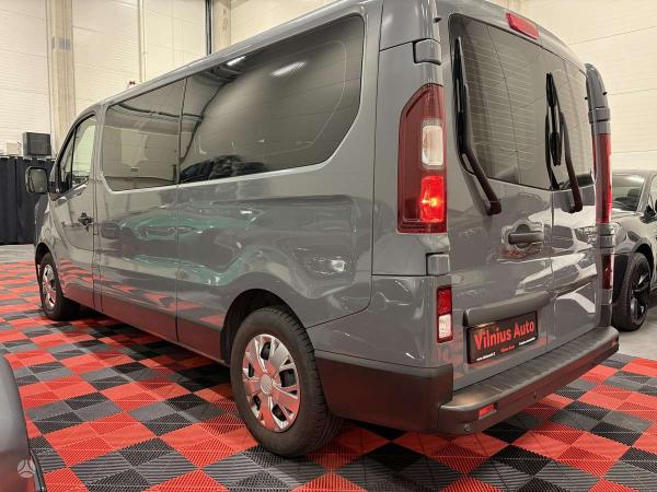Pelēks Renault Trafic 2022 Viļņa, ar dzinēja tilpumu 2.00 L un nobraukumu 97 tūkst. km par 26990 €, foto 5 vietnē AUTOMOTO.COM.LV