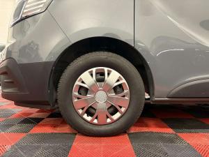 Pelēks Renault Trafic 2022 Viļņa, ar dzinēja tilpumu 2.00 L un nobraukumu 97 tūkst. km par 26990 €, foto 10 vietnē AUTOMOTO.COM.LV