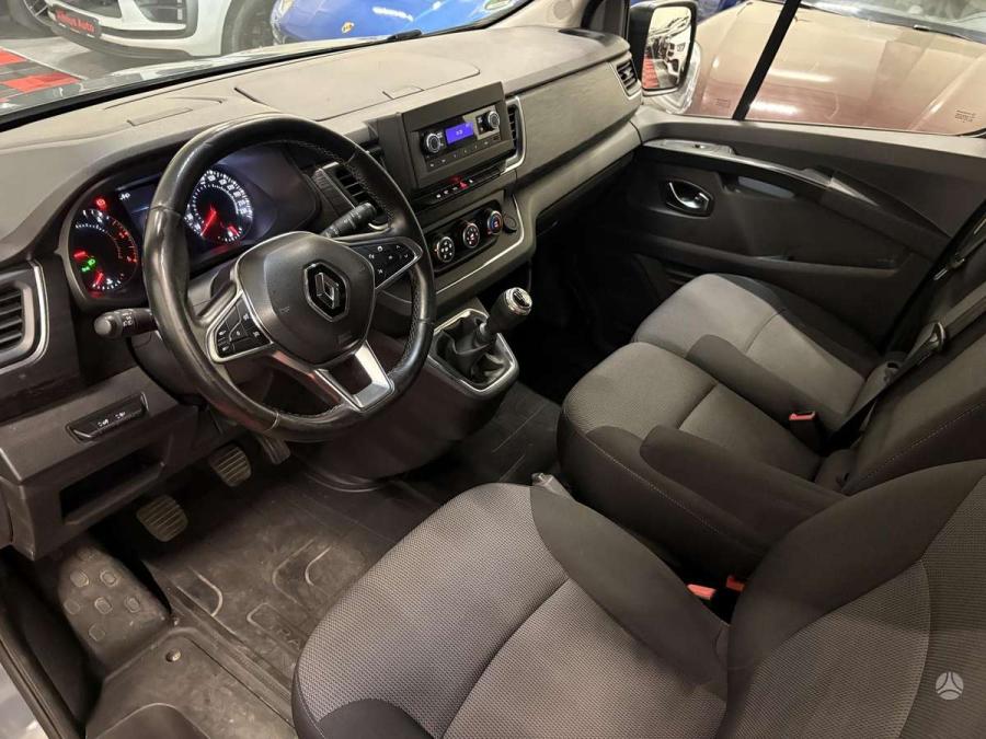 Pelēks Renault Trafic 2022 Viļņa, ar dzinēja tilpumu 2.00 L un nobraukumu 97 tūkst. km par 26990 €, foto 11 vietnē AUTOMOTO.COM.LV