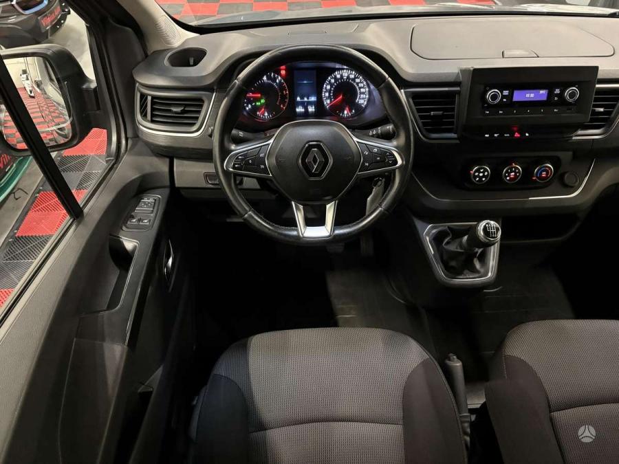 Pelēks Renault Trafic 2022 Viļņa, ar dzinēja tilpumu 2.00 L un nobraukumu 97 tūkst. km par 26990 €, foto 18 vietnē AUTOMOTO.COM.LV
