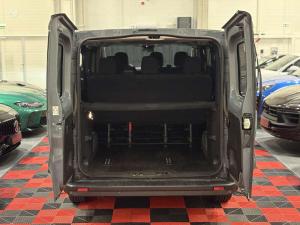 Pelēks Renault Trafic 2022 Viļņa, ar dzinēja tilpumu 2.00 L un nobraukumu 97 tūkst. km par 26990 €, foto 26 vietnē AUTOMOTO.COM.LV