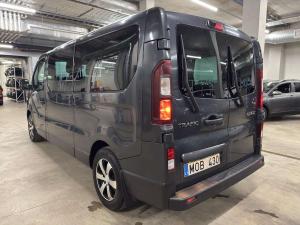 Pelēks Renault Trafic 2023 Viļņa, ar dzinēja tilpumu 2.00 L un nobraukumu 102 tūkst. km par 29900 €, foto 4 vietnē AUTOMOTO.COM.LV