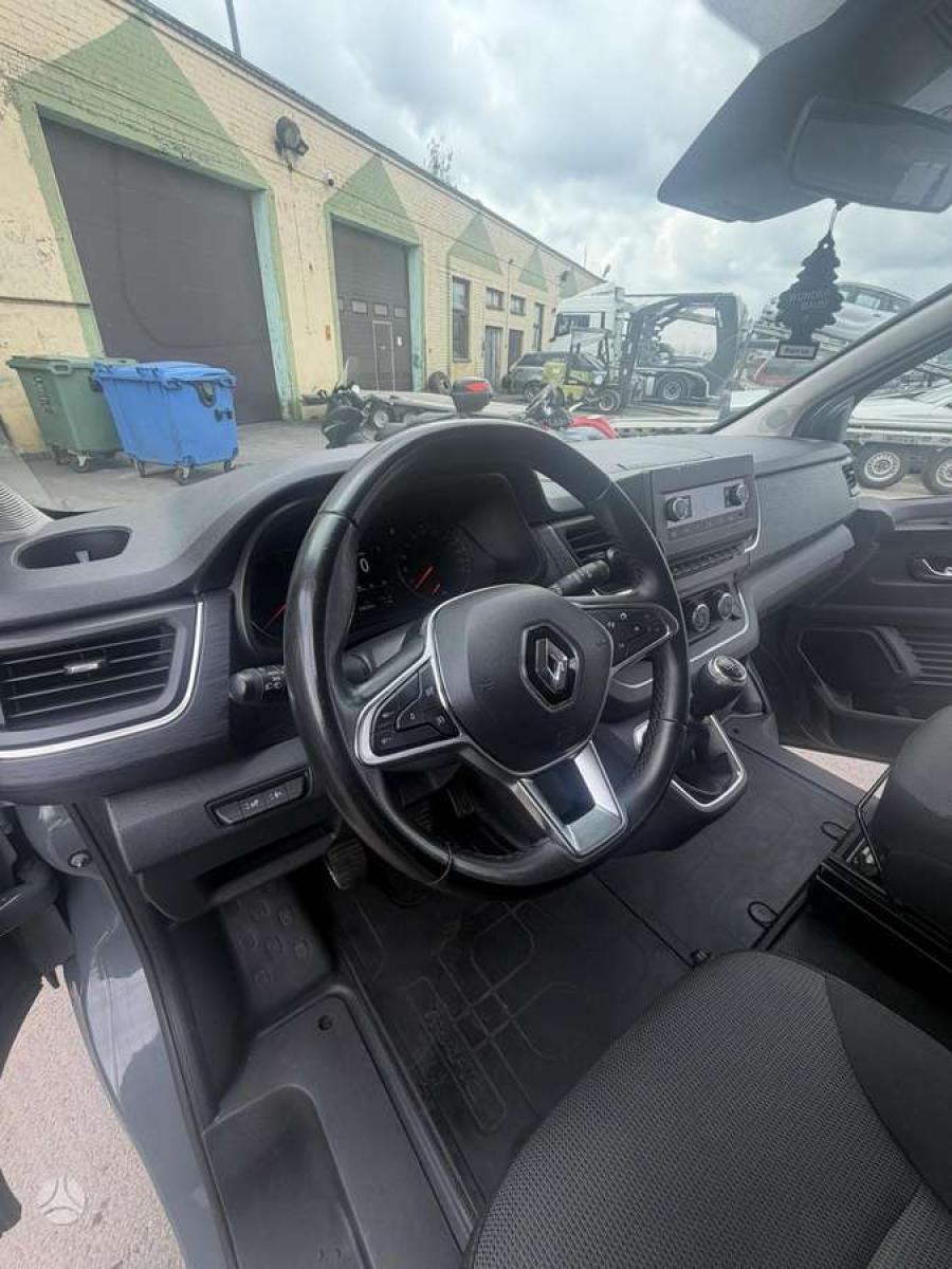 Pelēks Renault Trafic 2023 Viļņa, ar dzinēja tilpumu 2.00 L un nobraukumu 450 tūkst. km par 18900 €, foto 8 vietnē AUTOMOTO.COM.LV