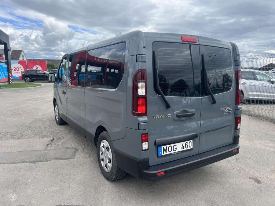 Pelēks Renault Trafic 2023 Tauragė, ar dzinēja tilpumu 2.00 L un nobraukumu 77 tūkst. km par 26300 €, foto 5 vietnē AUTOMOTO.COM.LV