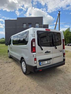 Grey Renault Trafic 2023 in Radviliskis, with an engine capacity of 2.00 L and mileage of 686 thousand km for 16940 €, photo 15 on AUTOMOTO.COM.LV