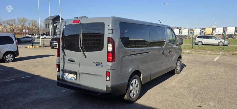 Pelēks Renault Trafic 2023 Klaipėda, ar dzinēja tilpumu 2.00 L un nobraukumu 114 tūkst. km par 23500 €, foto 5 vietnē AUTOMOTO.COM.LV