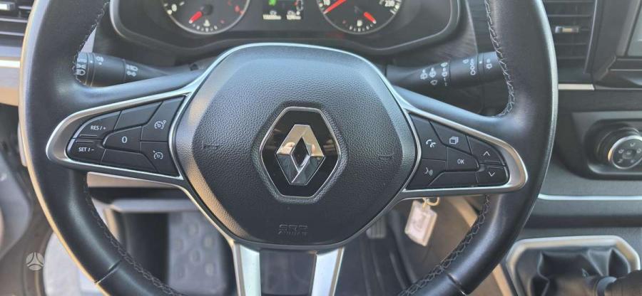 Pelēks Renault Trafic 2023 Klaipėda, ar dzinēja tilpumu 2.00 L un nobraukumu 114 tūkst. km par 23500 €, foto 9 vietnē AUTOMOTO.COM.LV
