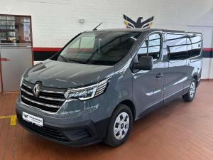 Grey Renault Trafic 2024 in Kaunas, with an engine capacity of 2.00 L and mileage of 130 thousand km for 28950 €, photo  on AUTOMOTO.COM.LV