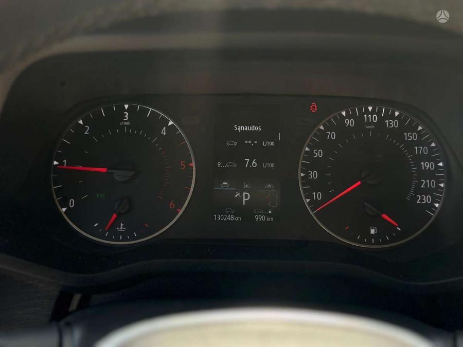 Grey Renault Trafic 2024 in Kaunas, with an engine capacity of 2.00 L and mileage of 130 thousand km for 28950 €, photo 11 on AUTOMOTO.COM.LV