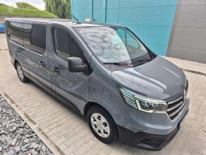 Pelēks Renault Trafic 2024 Kauņa, ar dzinēja tilpumu 2.00 L un nobraukumu 265 tūkst. km par 24700 €, foto  vietnē AUTOMOTO.COM.LV