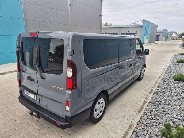 Pelēks Renault Trafic 2024 Kauņa, ar dzinēja tilpumu 2.00 L un nobraukumu 265 tūkst. km par 24700 €, foto 7 vietnē AUTOMOTO.COM.LV