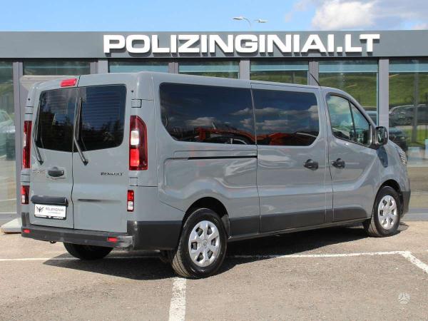 Grey Renault Trafic 2024 in Vilnius, with an engine capacity of 2.00 L and mileage of 136 thousand km for 28950 €, photo 3 on AUTOMOTO.COM.LV