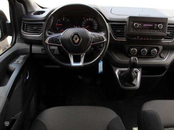 Grey Renault Trafic 2024 in Vilnius, with an engine capacity of 2.00 L and mileage of 136 thousand km for 28950 €, photo 6 on AUTOMOTO.COM.LV