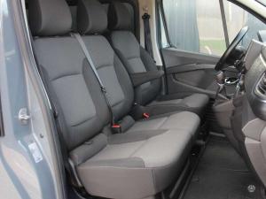 Pelēks Renault Trafic 2024 Viļņa, ar dzinēja tilpumu 2.00 L un nobraukumu 136 tūkst. km par 28950 €, foto 14 vietnē AUTOMOTO.COM.LV
