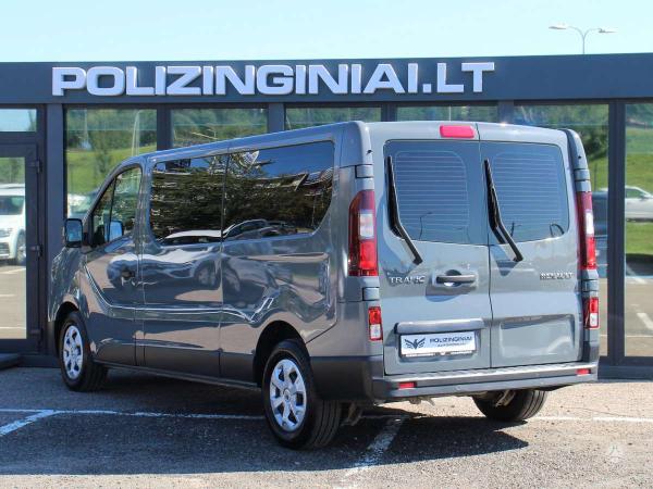 Grey Renault Trafic 2024 in Vilnius, with an engine capacity of 2.00 L and mileage of 105 thousand km for 29500 €, photo 4 on AUTOMOTO.COM.LV