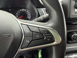 Pelēks Renault Trafic 2024 Klaipėda, ar dzinēja tilpumu 2.00 L un nobraukumu 261 tūkst. km par 20000 €, foto 24 vietnē AUTOMOTO.COM.LV