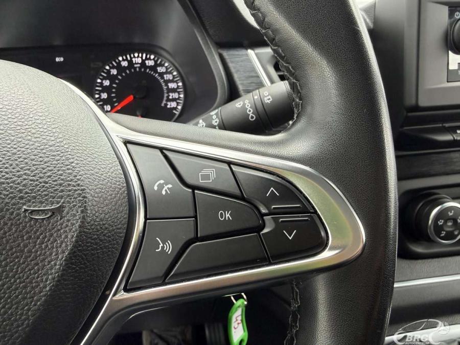 Pelēks Renault Trafic 2024 Klaipėda, ar dzinēja tilpumu 2.00 L un nobraukumu 261 tūkst. km par 20000 €, foto 24 vietnē AUTOMOTO.COM.LV