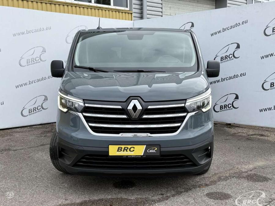 Pelēks Renault Trafic 2024 Klaipėda, ar dzinēja tilpumu 2.00 L un nobraukumu 261 tūkst. km par 20000 €, foto 31 vietnē AUTOMOTO.COM.LV