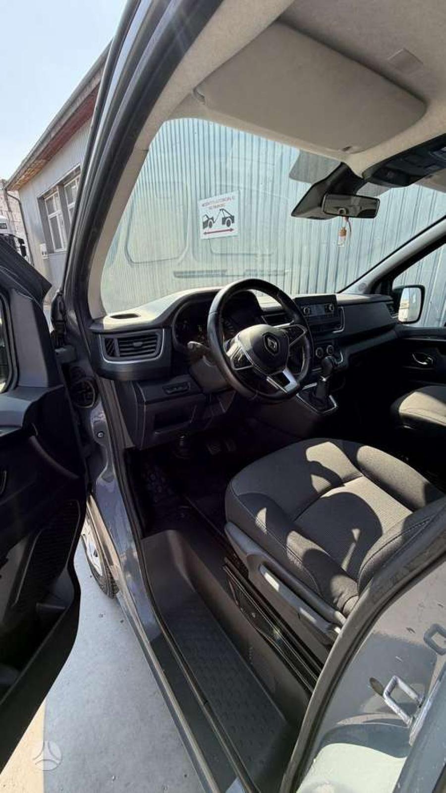 Pelēks Renault Trafic 2024 Kauņa, ar dzinēja tilpumu 2.00 L un nobraukumu 249 tūkst. km par 26900 €, foto 11 vietnē AUTOMOTO.COM.LV