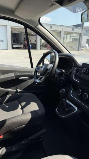 Pelēks Renault Trafic 2024 Kauņa, ar dzinēja tilpumu 2.00 L un nobraukumu 249 tūkst. km par 26900 €, foto 13 vietnē AUTOMOTO.COM.LV