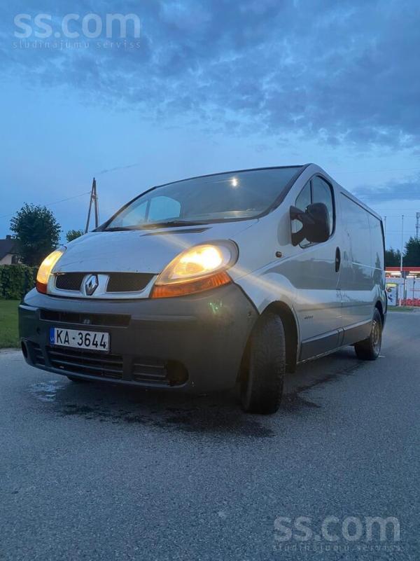 Grey Renault Trafic 2002 in Jelgava, with an engine capacity of 1.90 L and mileage of 515 thousand km for 2000 €, photo 7 on AUTOMOTO.COM.LV