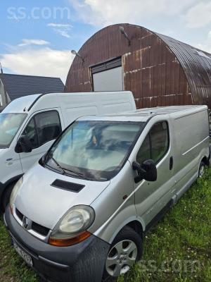 Grey Renault Trafic 2002 in Valmiera, with an engine capacity of 1.90 L and mileage of 460 thousand km for 990 €, photo  on AUTOMOTO.COM.LV