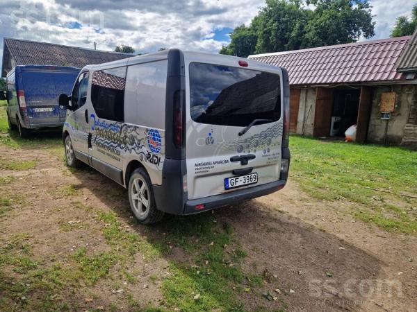 Pelēks Renault Trafic 2002 Valka, ar dzinēja tilpumu 1.90 L un nobraukumu 0 tūkst. km par 2700 €, foto 4 vietnē AUTOMOTO.COM.LV