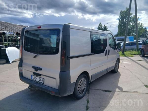 Серый Рено Трафик 2002 в Огре, объемом двигателя 1.90 л и пробегом 0 тыс. км за 1500 €, фото 5 на AUTOMOTO.COM.LV