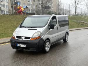 Grey Renault Trafic 2005 in Vilnius, with an engine capacity of 1.90 L and mileage of 230 thousand km for 3300 €, photo 3 on AUTOMOTO.COM.LV