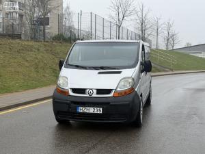 Grey Renault Trafic 2005 in Vilnius, with an engine capacity of 1.90 L and mileage of 230 thousand km for 3300 €, photo 6 on AUTOMOTO.COM.LV