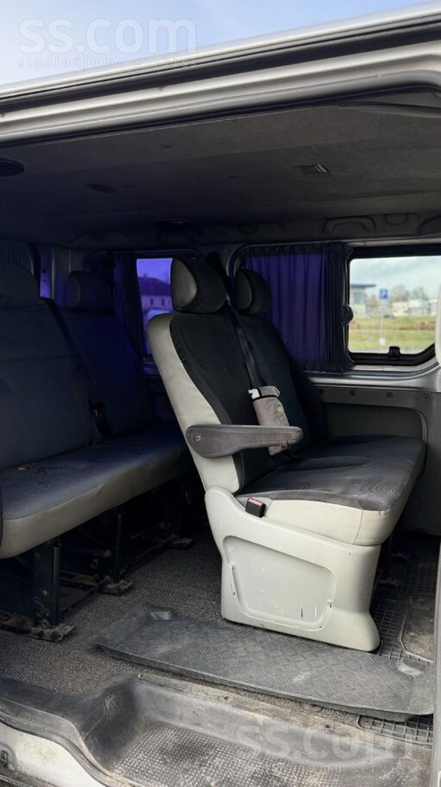 Pelēks Renault Trafic 2005 Rēzekne, ar dzinēja tilpumu 2.50 L un nobraukumu 409 tūkst. km par 4300 €, foto 7 vietnē AUTOMOTO.COM.LV