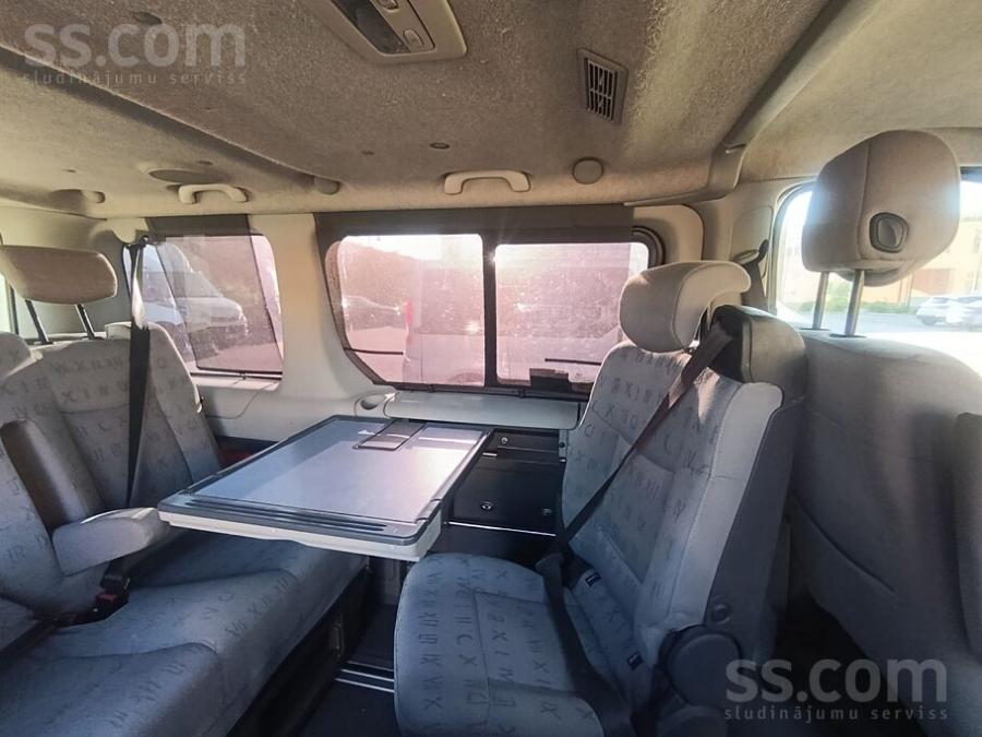 Grey Renault Trafic 2005 in Daugavpils, with an engine capacity of 2.50 L and mileage of 343 thousand km for 5850 €, photo 22 on AUTOMOTO.COM.LV