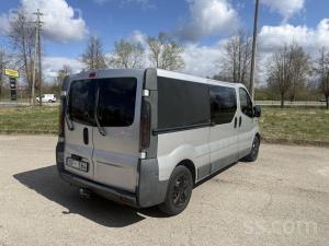 Pelēks Renault Trafic 2005 Ogre, ar dzinēja tilpumu 1.90 L un nobraukumu 236 tūkst. km par 4999 €, foto 8 vietnē AUTOMOTO.COM.LV