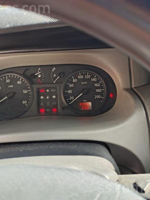 Pelēks Renault Trafic 2005 Rīga, ar dzinēja tilpumu 1.90 L un nobraukumu 333 tūkst. km par 6000 €, foto 9 vietnē AUTOMOTO.COM.LV