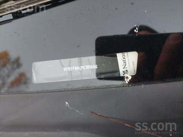 Pelēks Renault Trafic 2007 Rīga, ar dzinēja tilpumu 2.00 L un nobraukumu 247 tūkst. km par 2200 €, foto 11 vietnē AUTOMOTO.COM.LV