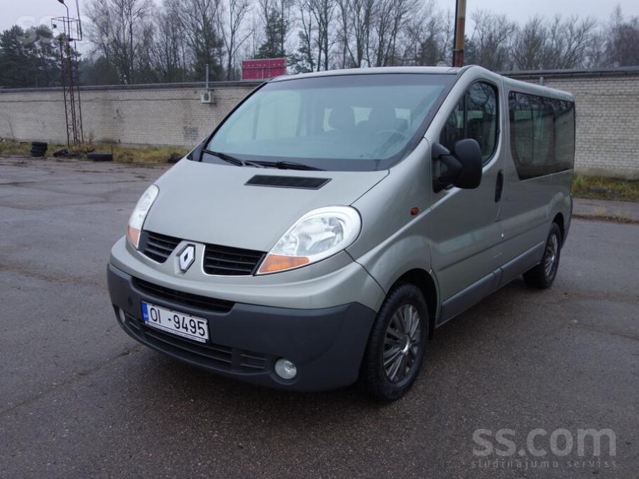 Grey Renault Trafic 2007 in Riga, with an engine capacity of 2.00 L and mileage of 0 thousand km for 5950 €, photo 1 on AUTOMOTO.COM.LV