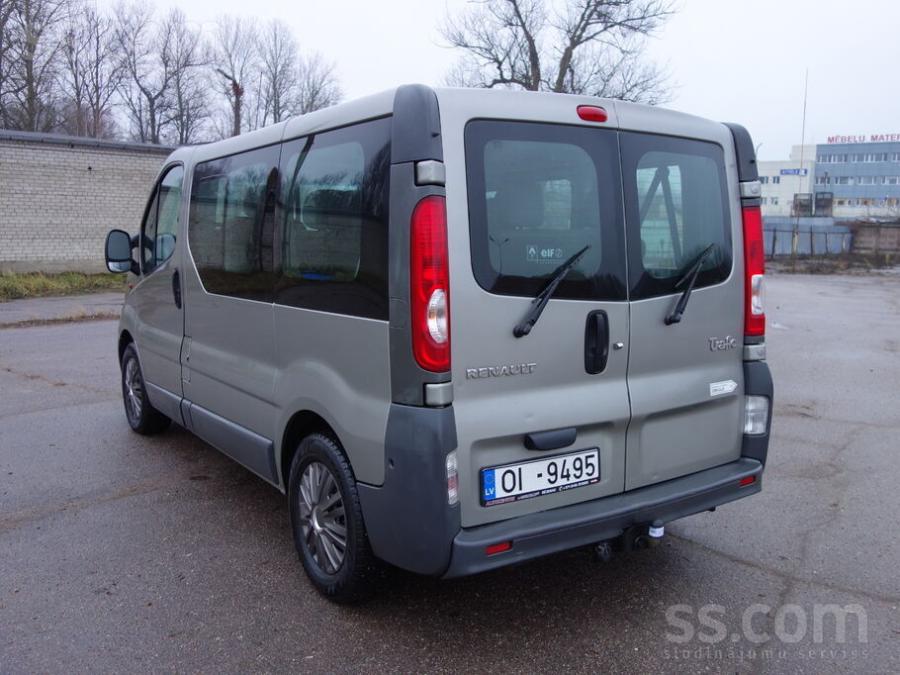 Grey Renault Trafic 2007 in Riga, with an engine capacity of 2.00 L and mileage of 0 thousand km for 5950 €, photo 35 on AUTOMOTO.COM.LV