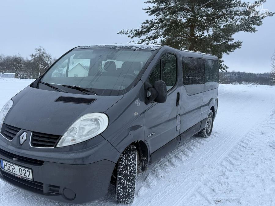 Pelēks Renault Trafic 2007 Viļņa, ar dzinēja tilpumu 2.50 L un nobraukumu 470 tūkst. km par 4550 €, foto 5 vietnē AUTOMOTO.COM.LV