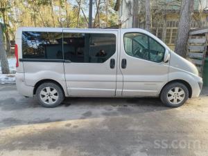 Grey Renault Trafic 2007 in Jurmala, with an engine capacity of 2.00 L and mileage of 400 thousand km for 3900 €, photo  on AUTOMOTO.COM.LV