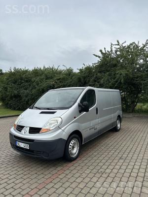 Pelēks Renault Trafic 2007 Dobele, ar dzinēja tilpumu 2.00 L un nobraukumu 328 tūkst. km par 6100 €, foto 4 vietnē AUTOMOTO.COM.LV